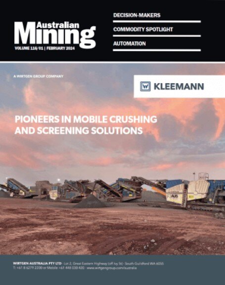 Geographe: Mining Media Resources and Updates
